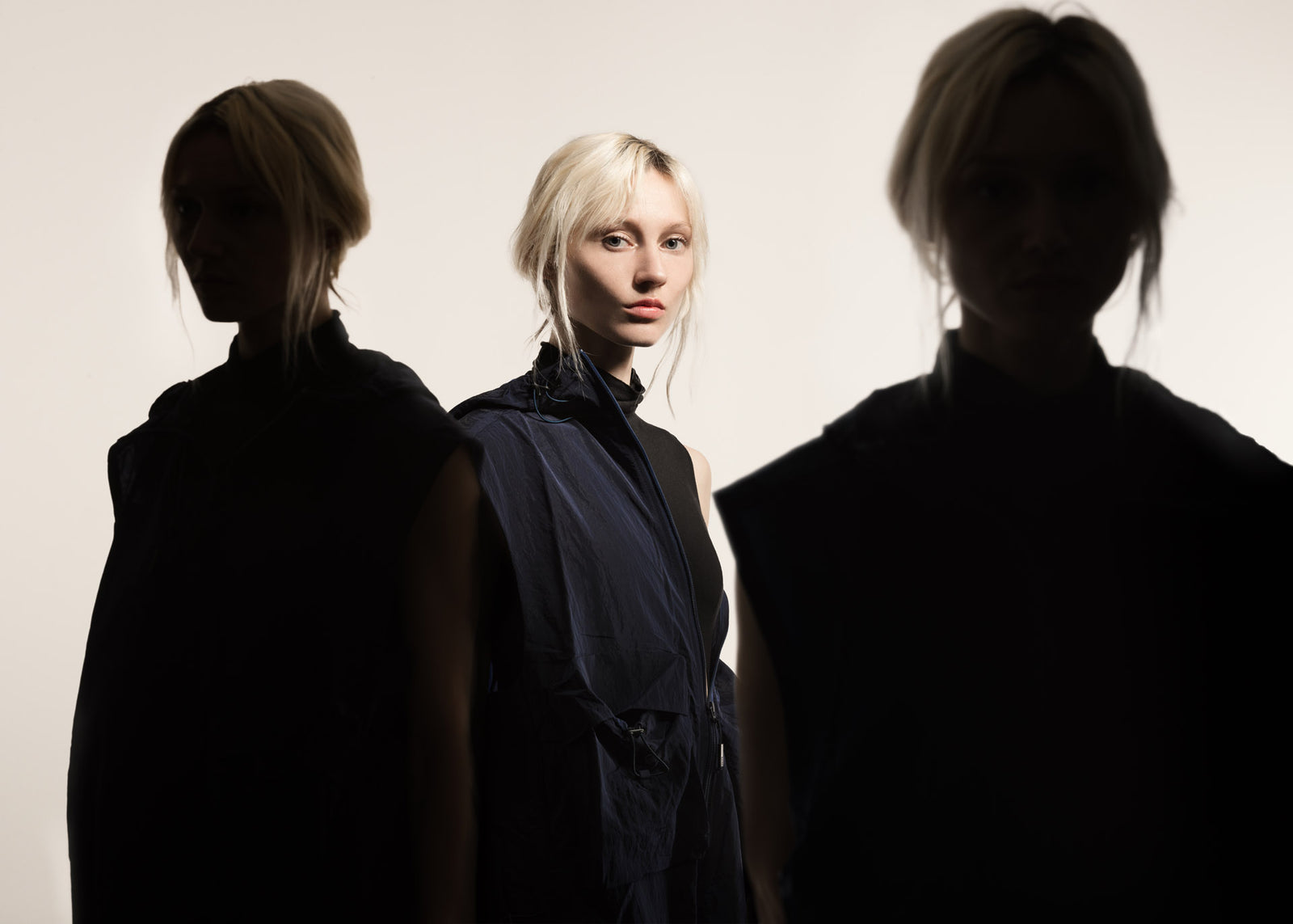 RAINS SS23 EDITORIAL – Lucentement
