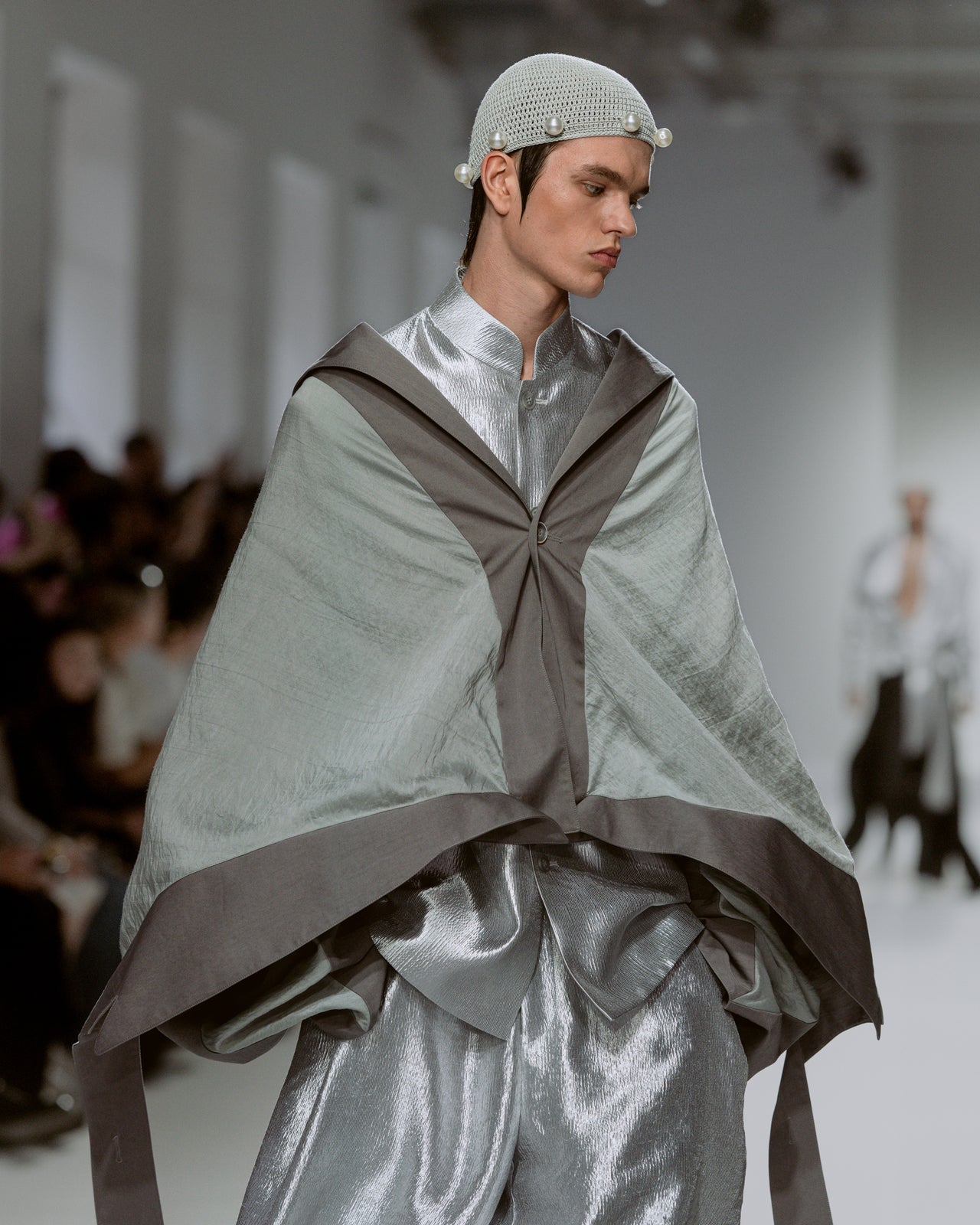 SEAN SUEN SS25 RUNWAY EDITORIAL – Lucentement